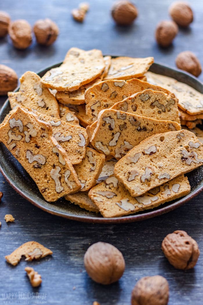 Walnut Biscotti Recipe - Happy Foods Tube