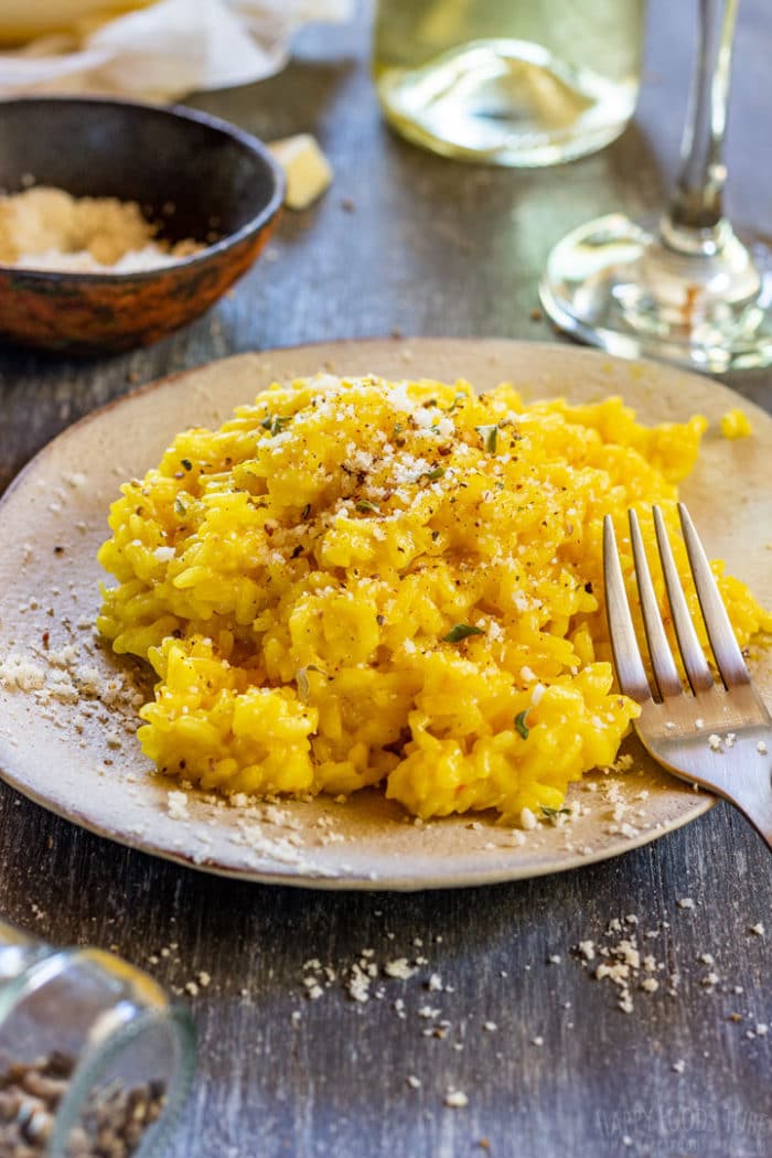 Easy Risotto Milanese Recipe - Happy Foods Tube