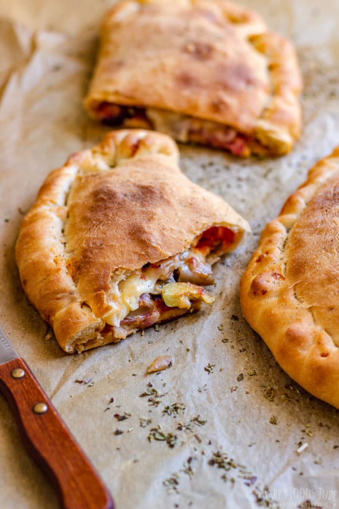 Easy Calzone Pizza Recipe - Happy Foods Tube