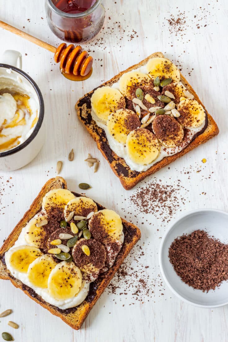 Banana Toast with Ricotta and Chocolate - Happy Foods Tube
