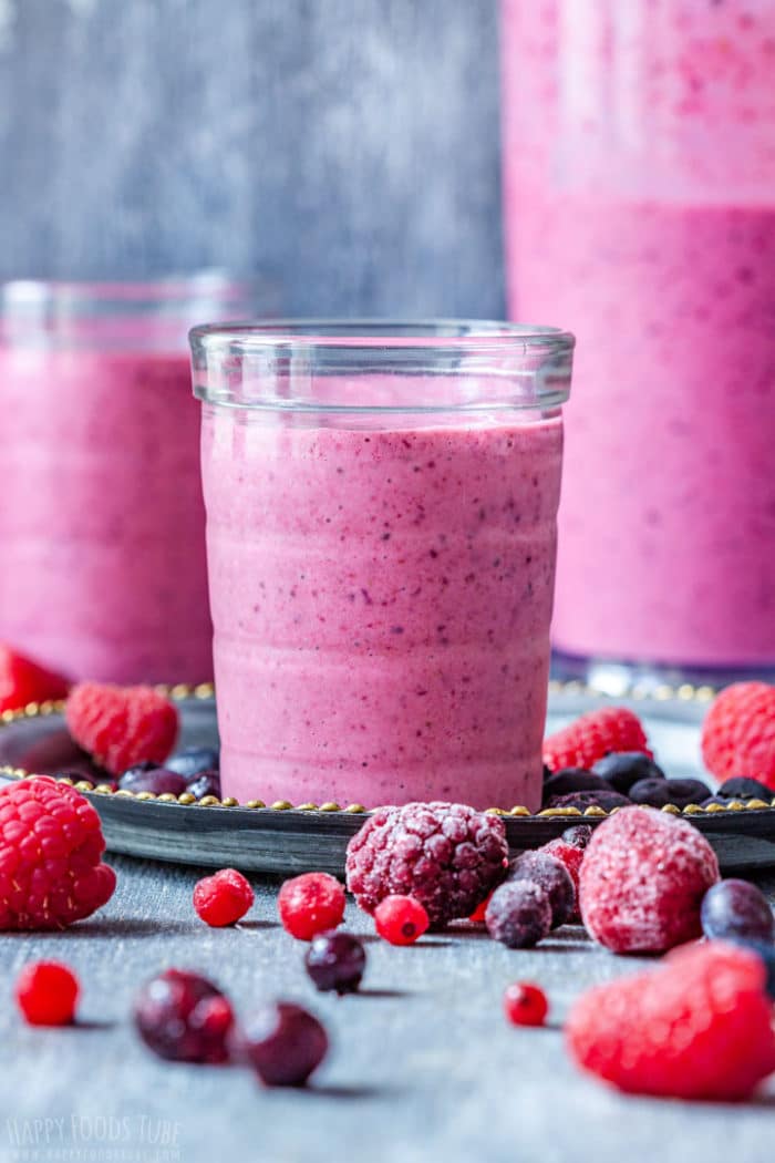 Mixed Berry Smoothie Recipe - Happy Foods Tube