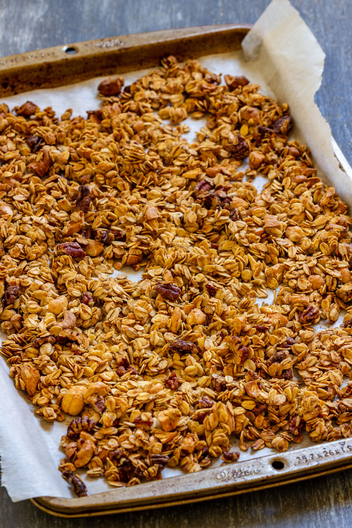 Crunchy Granola Recipe - Happy Foods Tube
