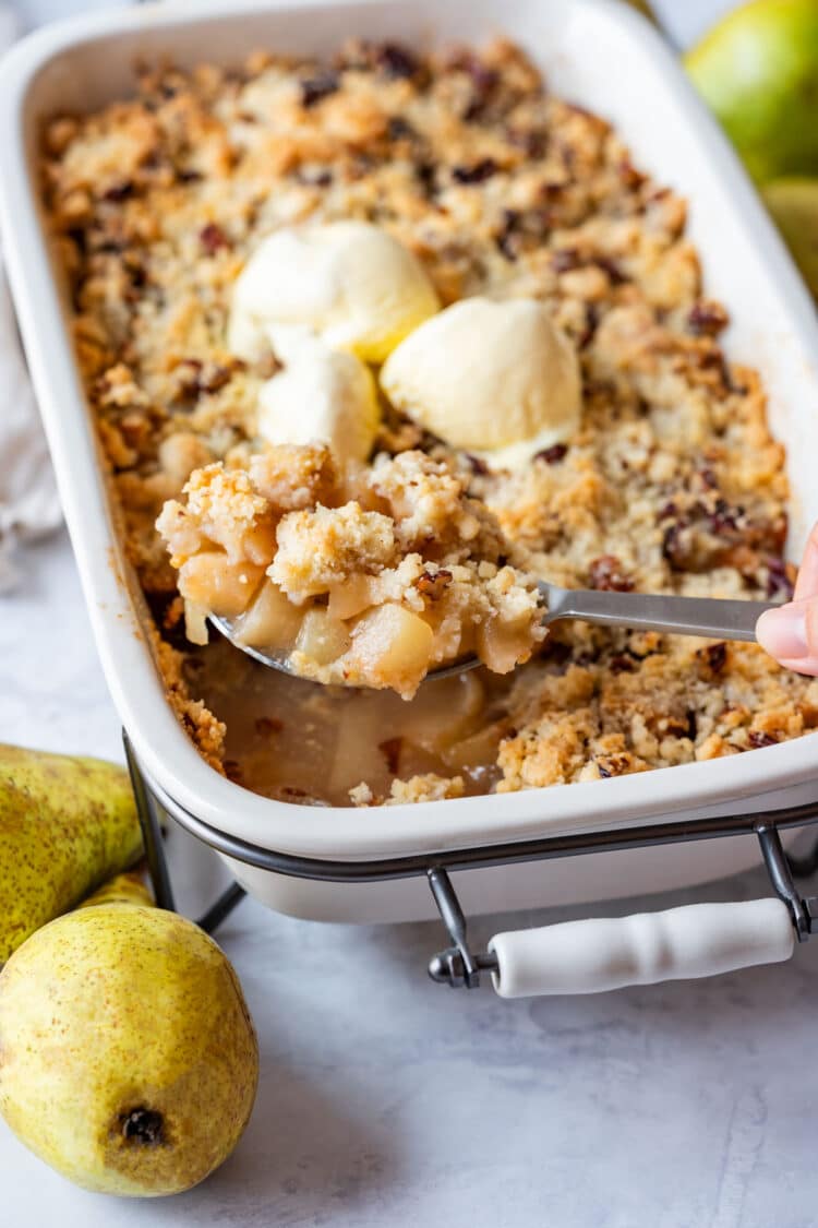 Easy Pear Crisp Recipe - Happy Foods Tube